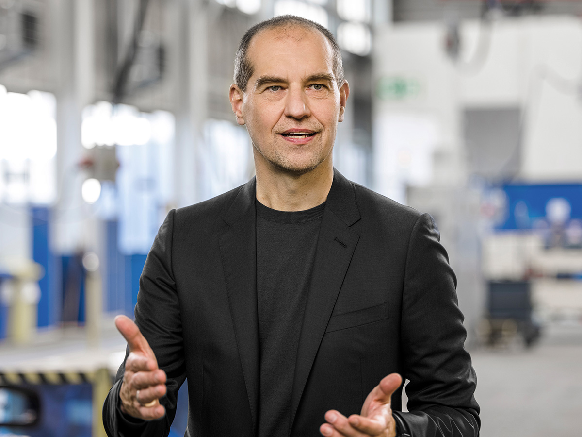 Ralph Rumberg - MAX the FUTURE