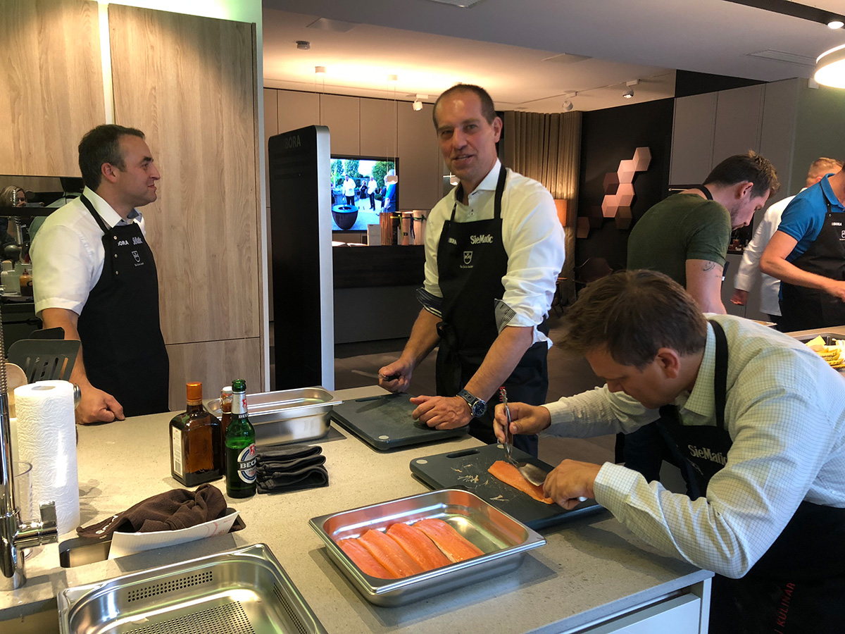 Ralph Rumberg - MAX the FUTURE